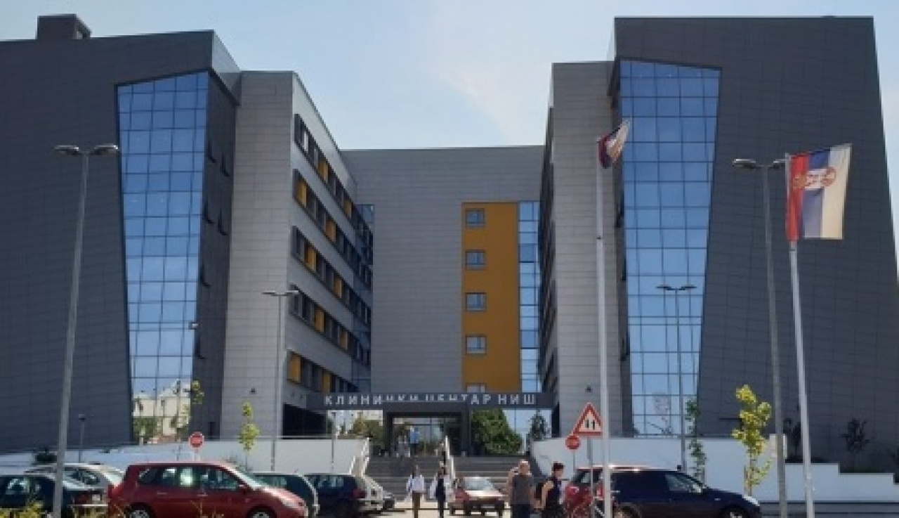 Trinaestogodišnji U.P. tokom noći ponovo operisan u UKC Niš, vitalno je ...